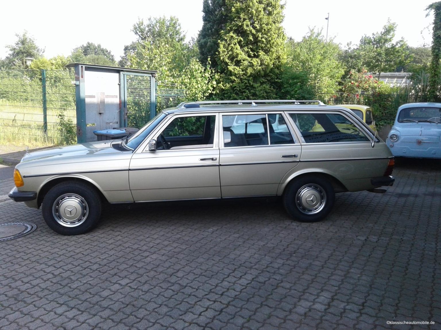 Mercedes 230 TE Kombi - Klassische Automobile