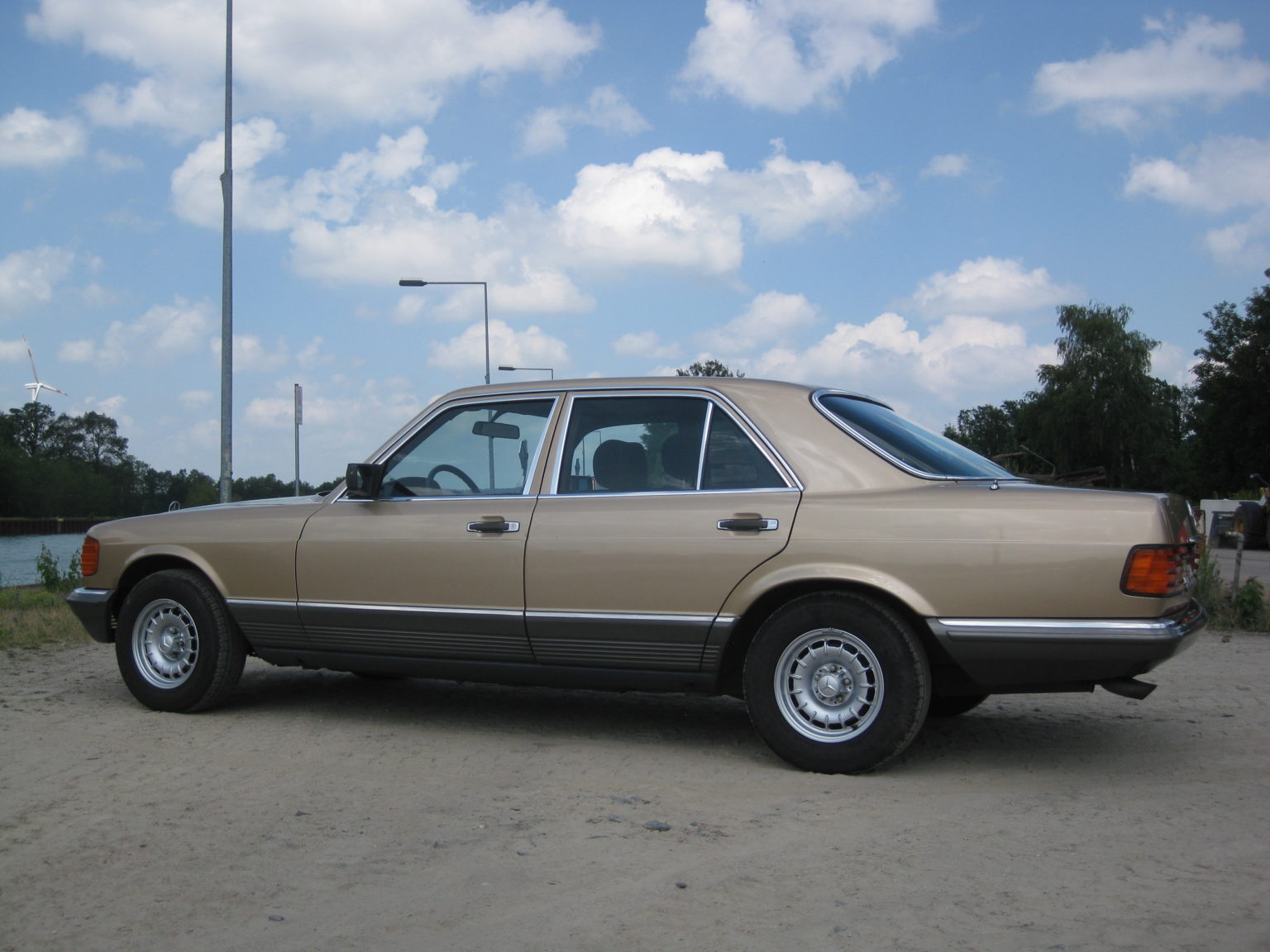 Daimler Benz 380 SE W126 - Klassische Automobile