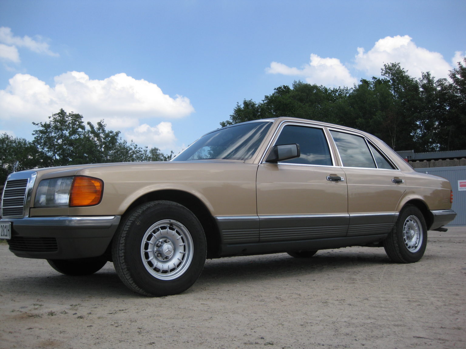 Daimler Benz 380 SE W126 - Klassische Automobile