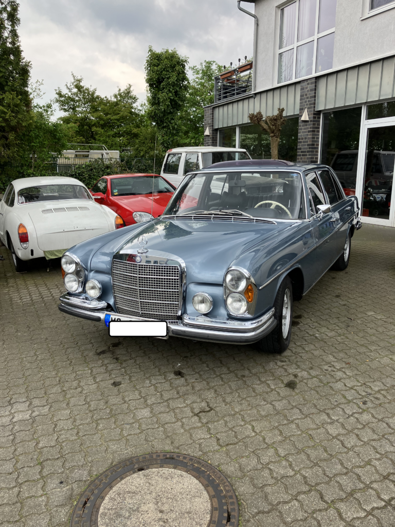 Daimler Benz 280 SE 3,5 - Klassische Automobile